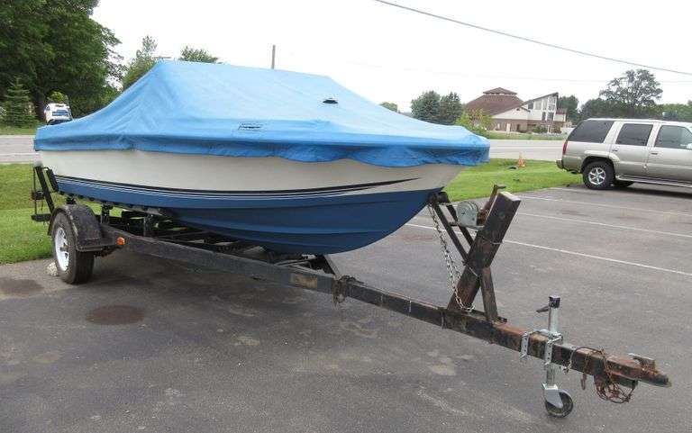 1981 17' Rinker Boat Motor and Trailer with Canopy and Cover, 85 HP ...