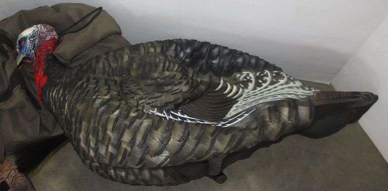Zink Avian-X Turkey Decoys, Include: Jake Decoy, Inflatable and Loses ...