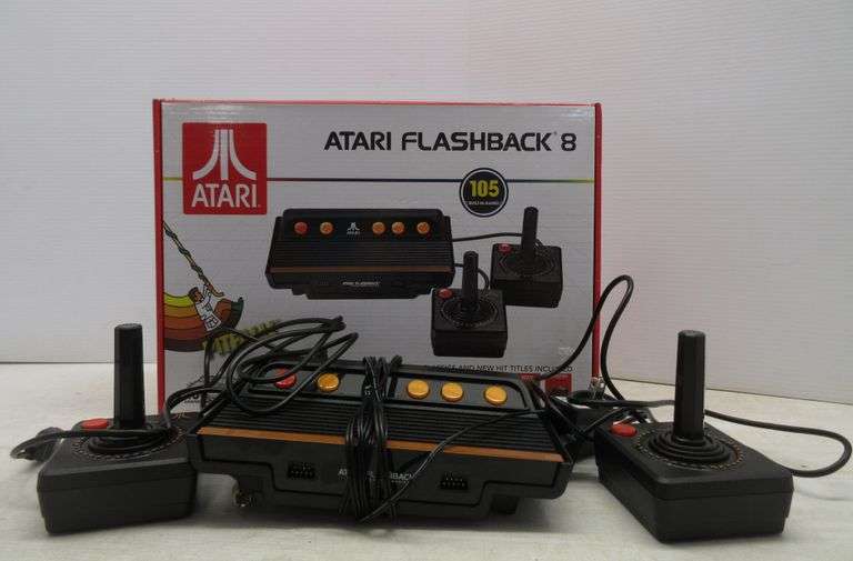 Atari Flashback 8 System, 105 Games on System - Albrecht Auction Service