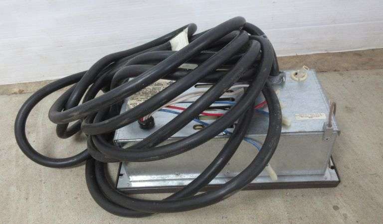 Magnetek Power Converter, Model 6600 Series No. 6612 - Albrecht Auction ...