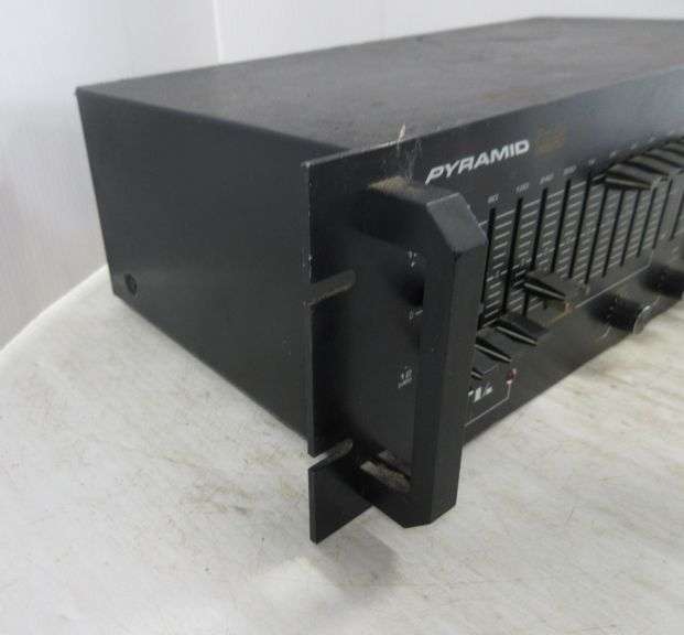 Pyramid Studio Pro PM-8600 Stereo Graphic Equalizer, Multi-Channel ...