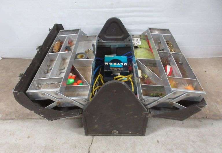 Old Kennedy Fish Tackle Box with Line, Hooks, and Lures - Albrecht ...