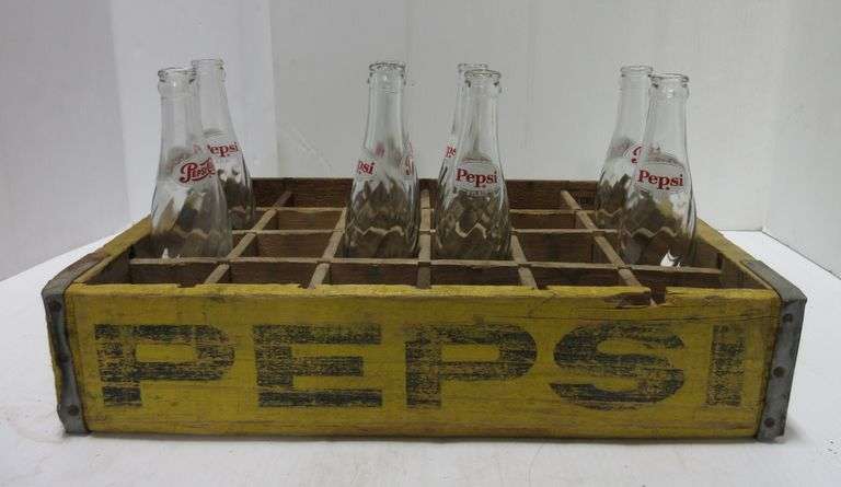 Pepsi Crate with (8) Bottles - Albrecht Auction Service