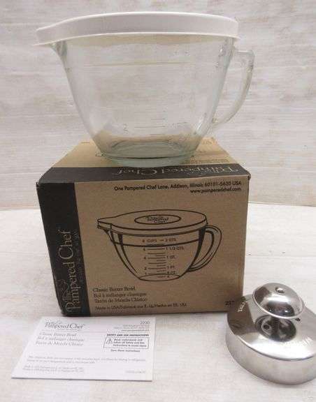 Pampered Chef Classic Batter Bowl with Cover, and Cut N Seal Press ...