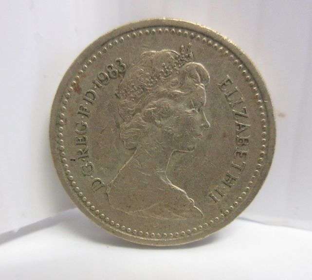 1983 United Kingdom 1 Pound coin - Albrecht Auction Service
