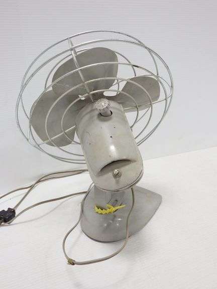 GE Oscillating Fan, gray in color, 16"H, works well - Albrecht Auction ...