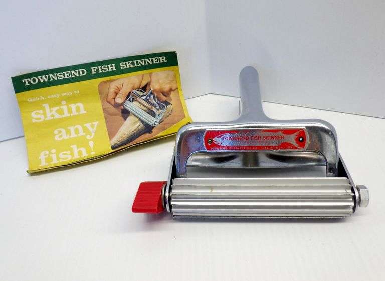 Townsend stainless steel fish skinner/scaler with instructions, never ...
