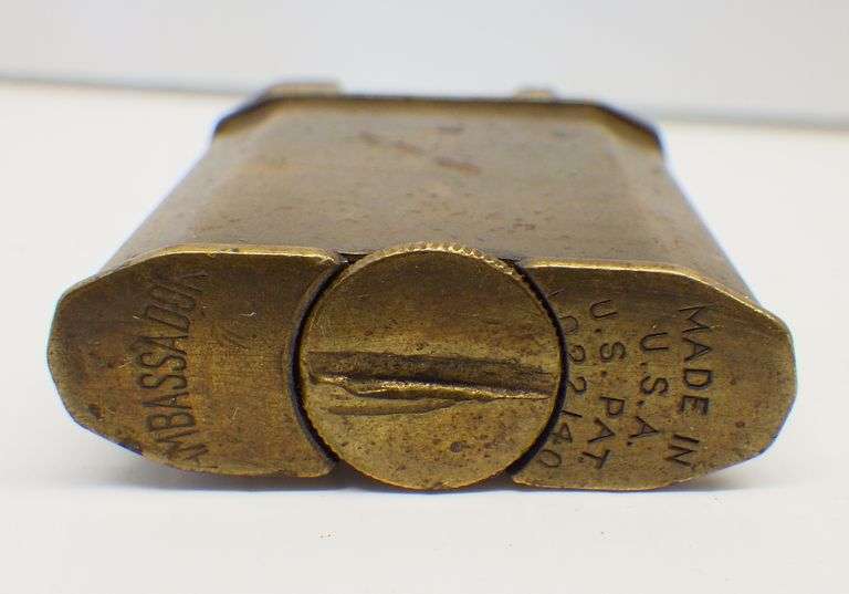 (6) Older cigarette lighters: 1- B.K.E Sherlock Holmes; 2- Neatte Jet ...