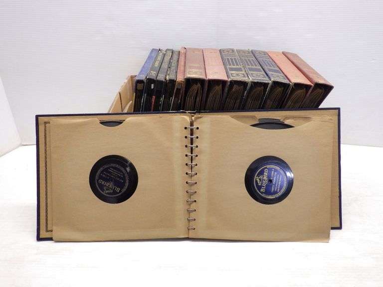 (96) Vintage 78 RPM records, with various artists: Dinah Stone, Perry ...