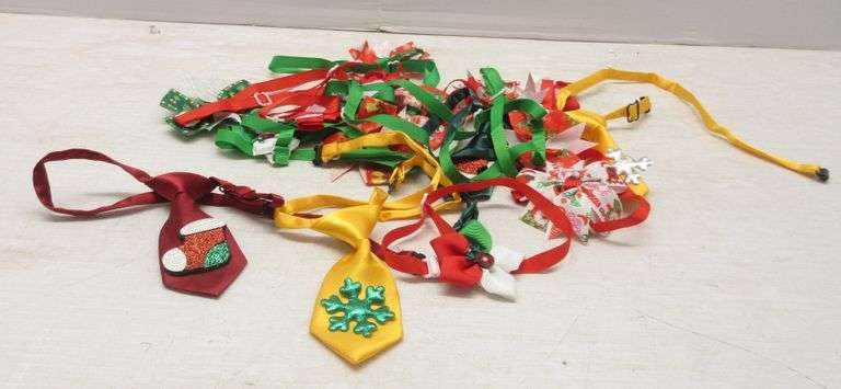 (17) New cat/dog christmas collars, various styles, sizes from small to ...