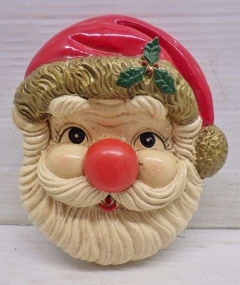 Older Santa Clause head with light-up nose and plays, "Santa is Coming ...