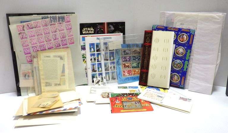 Stamp collection, US and foreign, face value of US stamps is $129.27 ...