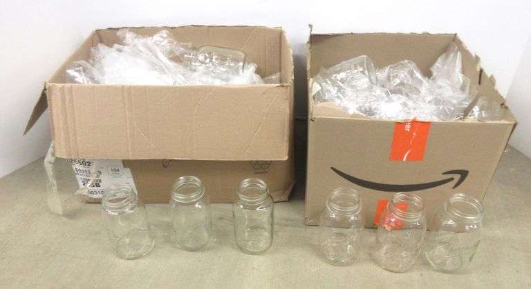 (48) Mason Jars, regular quarts - Albrecht Auction Service
