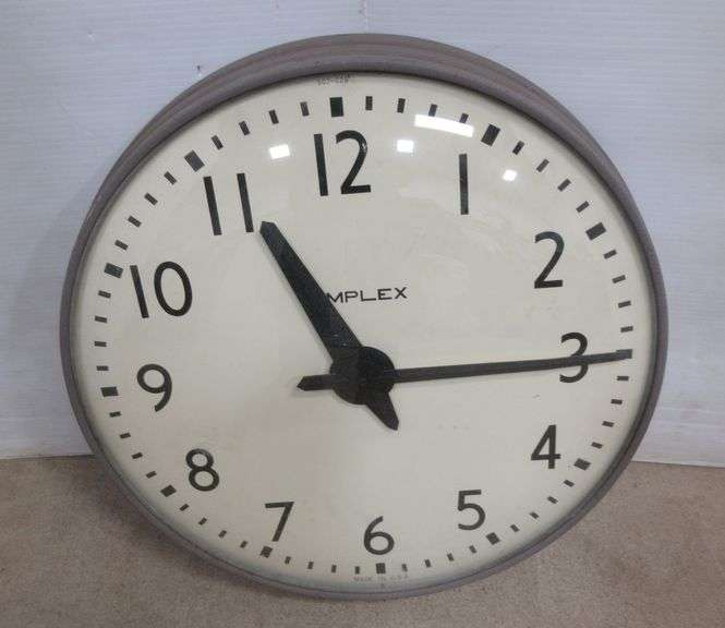 Old Simplex wall clock, made in USA, 19"Dia - Albrecht Auction Service