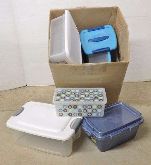 (13) Various small size storage totes with lids, great - Albrecht ...