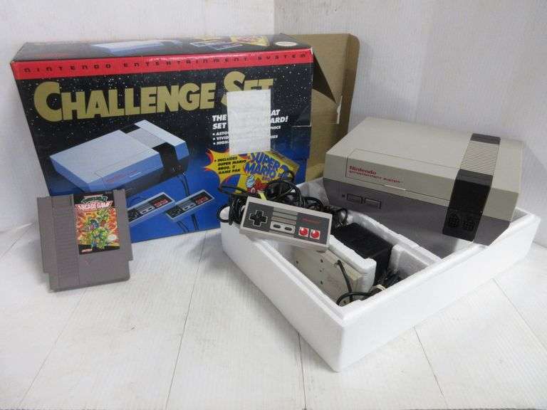 NES Nintendo Challenge Set in Original Box with (2) Controllers, Power ...