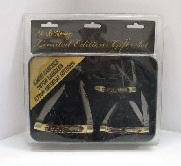 Uncle Henry three-piece knife set with box: 834UH-Rancher blade, 707UH ...