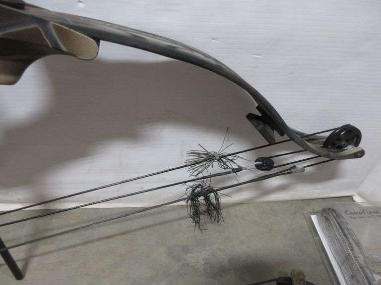 Bear Whitetail Legend camo compound bow with silencer, sights, and ...