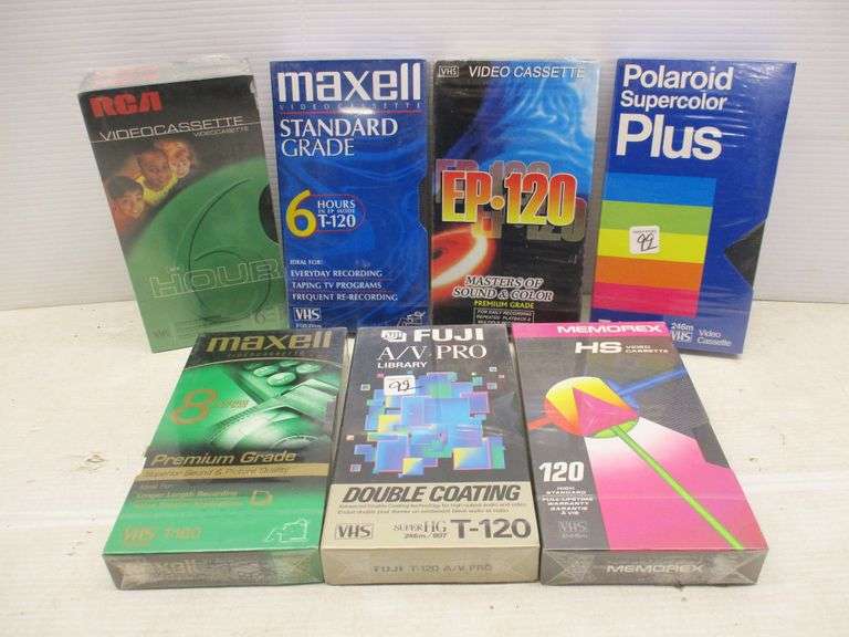 (8) VHS recordable tapes, new - Albrecht Auction Service