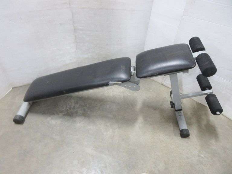 Weider Pro 125 set up combo bench, overall- 18 ½”W, seat- 10 ½”W, used ...