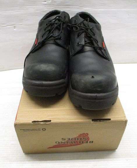 Men’s red wing steel style no. 6633 work shoes, in original box, size ...