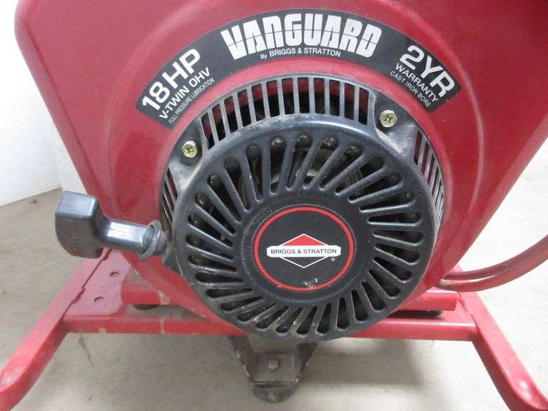 18 HP Generac 10,000W V-twin Briggs & Stratton Vanguard motor generator ...