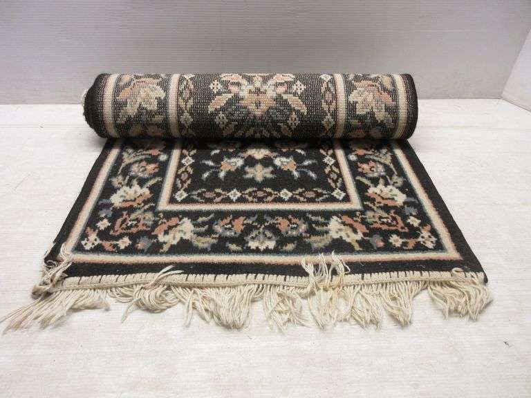 Black rug runner with flame pattern, poly, 2' x 8' - Albrecht Auction ...