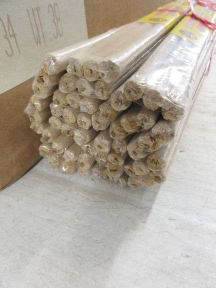 Box of firework starter sticks - Albrecht Auction Service