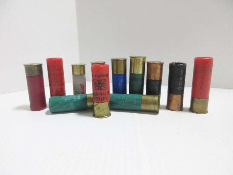 (12) Shotgun shells, include: 6- Remington 12-gauge, 3- Winchester 12 ...