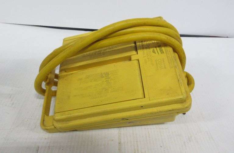 Ground Fault Circuit Interrupter Ground Fault Box - Albrecht Auction ...