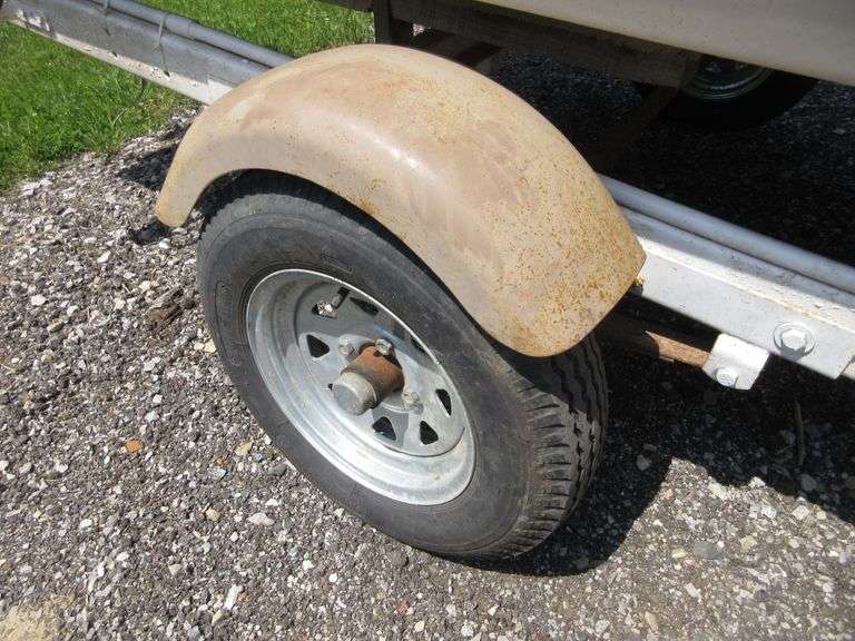 1975 Rinker 15' boat and 1975 Pamco trailer, boat has 1987 88 HP ...