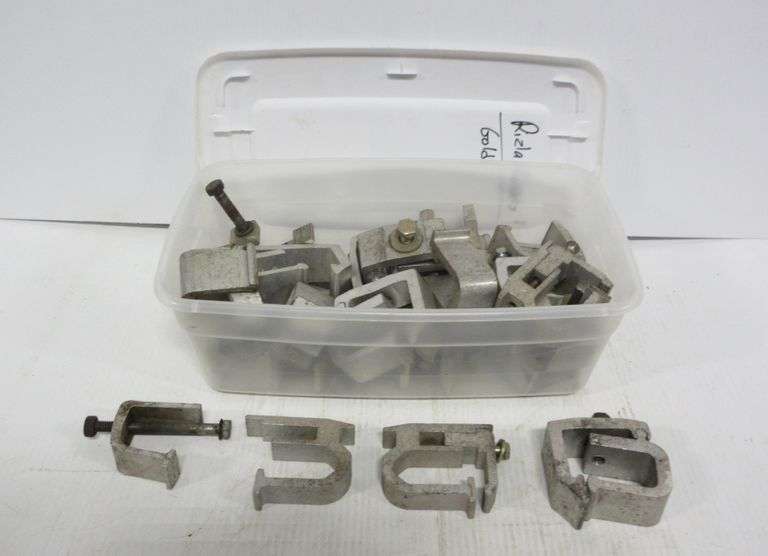 Topper clamps, and tie-down clamps - Albrecht Auction Service