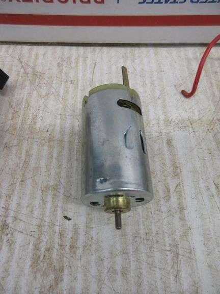 (11) Assorted electric motors - Albrecht Auction Service