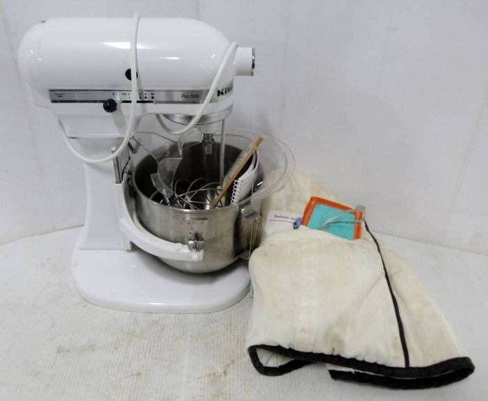 Kitchenaid Pro 500 series mixer with attachments, variable speeds ...