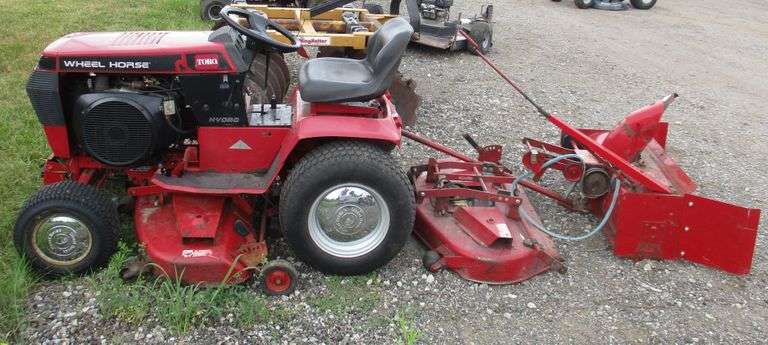 Wheel Horse 520H garden tractor with mower deck and snow blower, needs ...