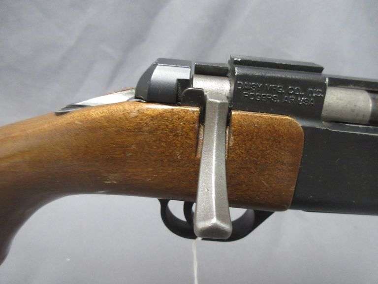 Daisy Model 2201, .22 Cal. Single Shot - Albrecht Auction Service
