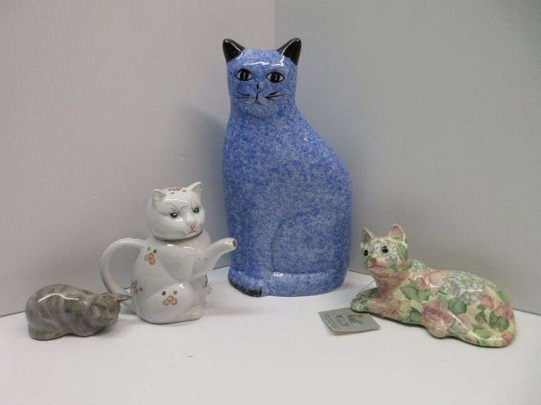 (4) Cat Figurines, includes: 1- Blue Spongeware, 1- Small art pottery ...