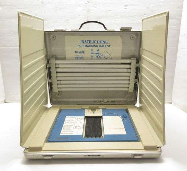 Old Voting booth with legs, 21" folded - Albrecht Auction Service