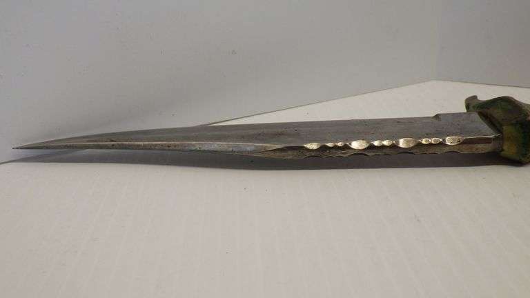 Olsen Knife Co. older survival knife with original sheath, made of ...