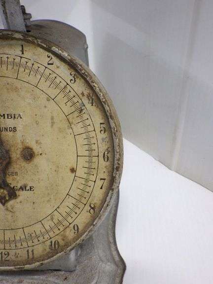 Older Columbia scale, 8 1/4"H, heavy wear - Albrecht Auction Service