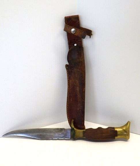 Olsen Knife Co. older survival knife with original sheath, made of ...