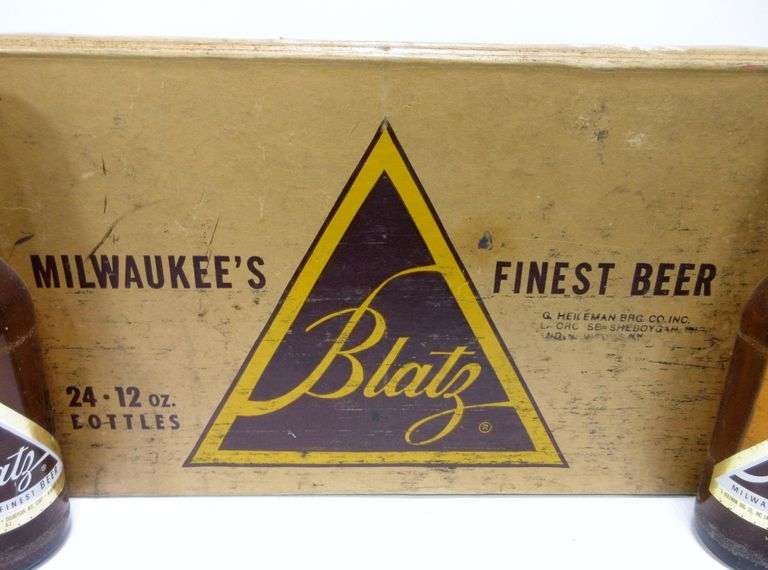 (24) Older Milwaukee's Blatz bottles, empty - Albrecht Auction Service