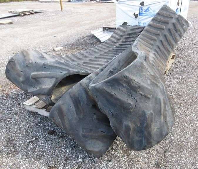 (3) Goodyear Trackman AG tracks, 47412219 - Albrecht Auction Service