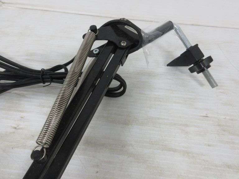 Bench mount light and magnifier, Folded- 26" - Albrecht Auction Service