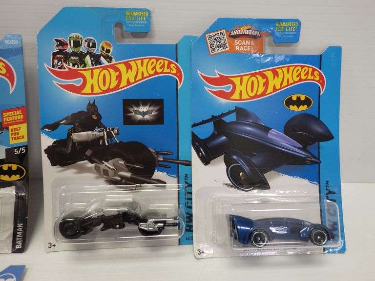 Hot Wheels Batman Batmobile variations, and the Bat-Pod - Albrecht ...