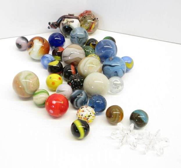 Modern marbles, various makers, mint to mint with as maids, include: (8 ...