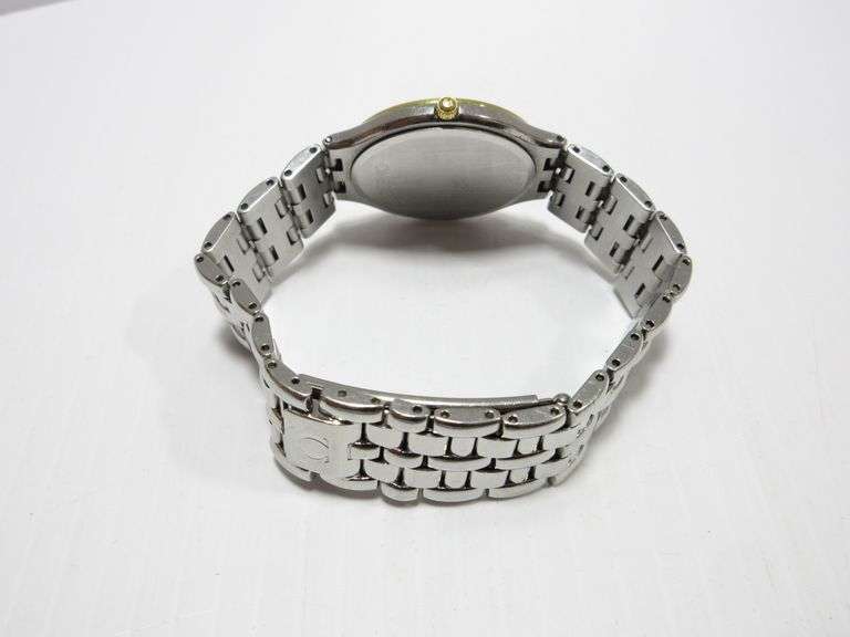 Omega Watch, works perfectly, solid 18K gold bezel, new battery ...