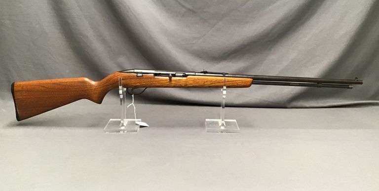 Sears Roebuck & Co. model 25 583.2501 semi-auto .22 Cal. rifle, shoots ...