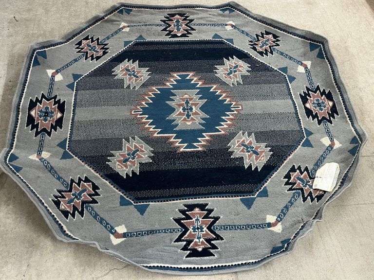 Octagon shaped rug, 5' x 5', Navajo Design, mauve, blue and grey in ...