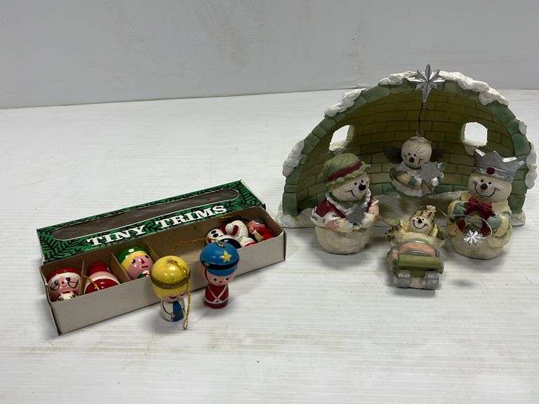 6-Piece set of Arctic Igloo Snowmen Nativity Set, includes: Mary ...
